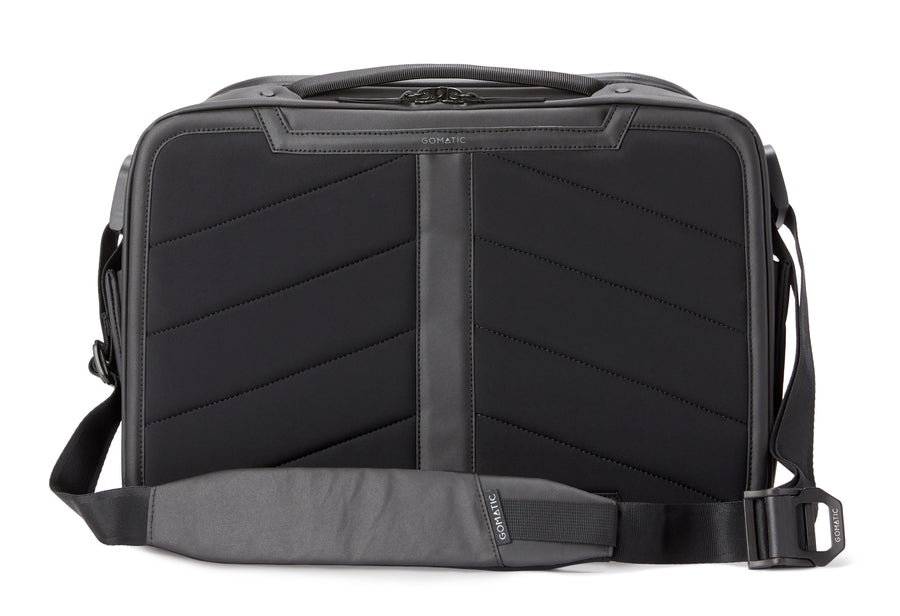 Gomatic Messenger Bag: Stylish and Practical